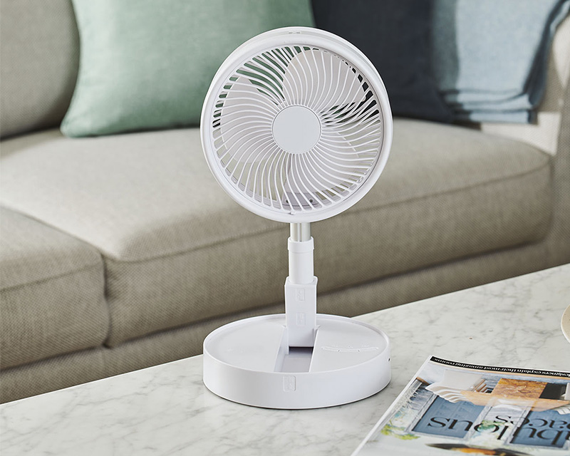 Is it Better to Buy an Electric Fan or a Regular Fan for Home Use?