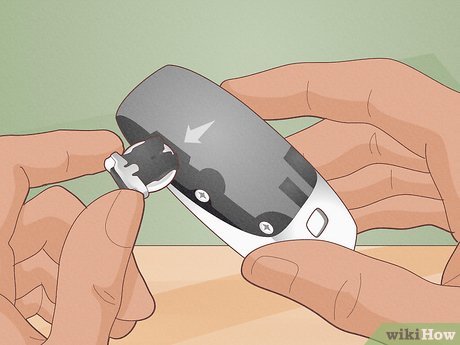 A Step-by-Step Guide to Mercedes Key Battery Replacement