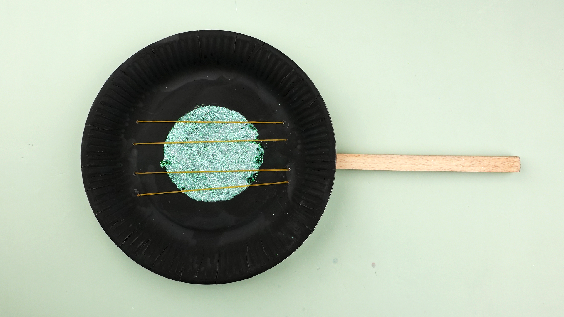 Crafting a Rubber Band Guitar in 3 Inventive Ways - Mytour