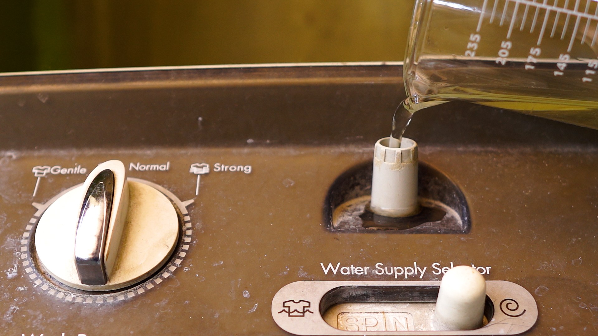 Tips for Using Bleach Safely: 14 Easy Steps