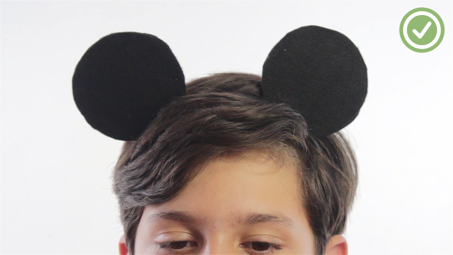 How to Create Mickey Mouse Ears: 12 Easy Steps (with Images) - Mytour