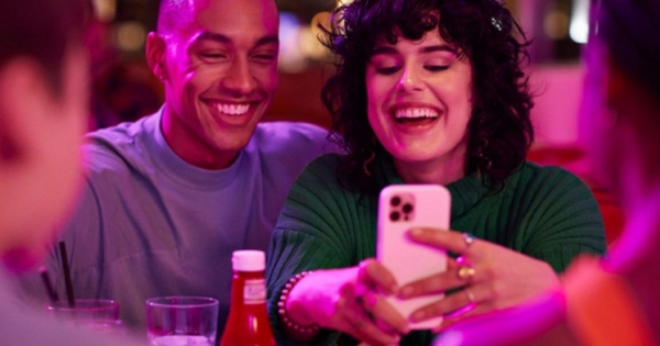 'Năm 2023 rồi còn dùng Android à?': Tại sao Gen Z Mỹ cho rằng ...