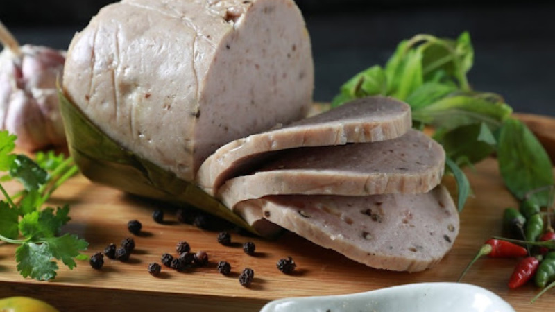 Chả lụa Cầu Tre ngon như thế nào? Mua chả lụa Cầu Tre ở đâu?