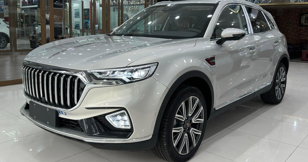 Lô xe Hongqi HS5 đầu tiên về Việt Nam: Nhiều tùy chọn cao cấp, chỉ chờ đợi mức giá cạnh tranh ...