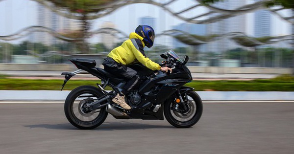 Yamaha YZF-R7 - Xe thể thao tầm trung, giá 269 triệu đồng, kế thừa ...