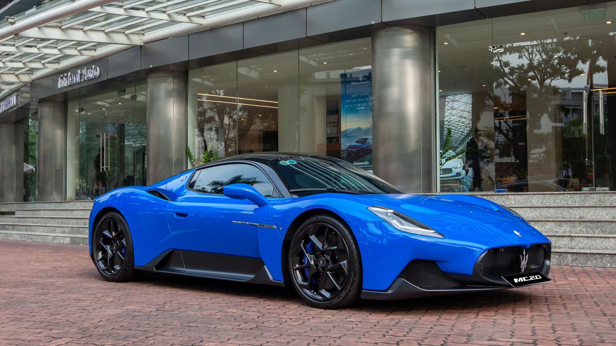 Maserati MC20 với giá 16 tỷ đồng đang rất gây chú ý tại Việt Nam.