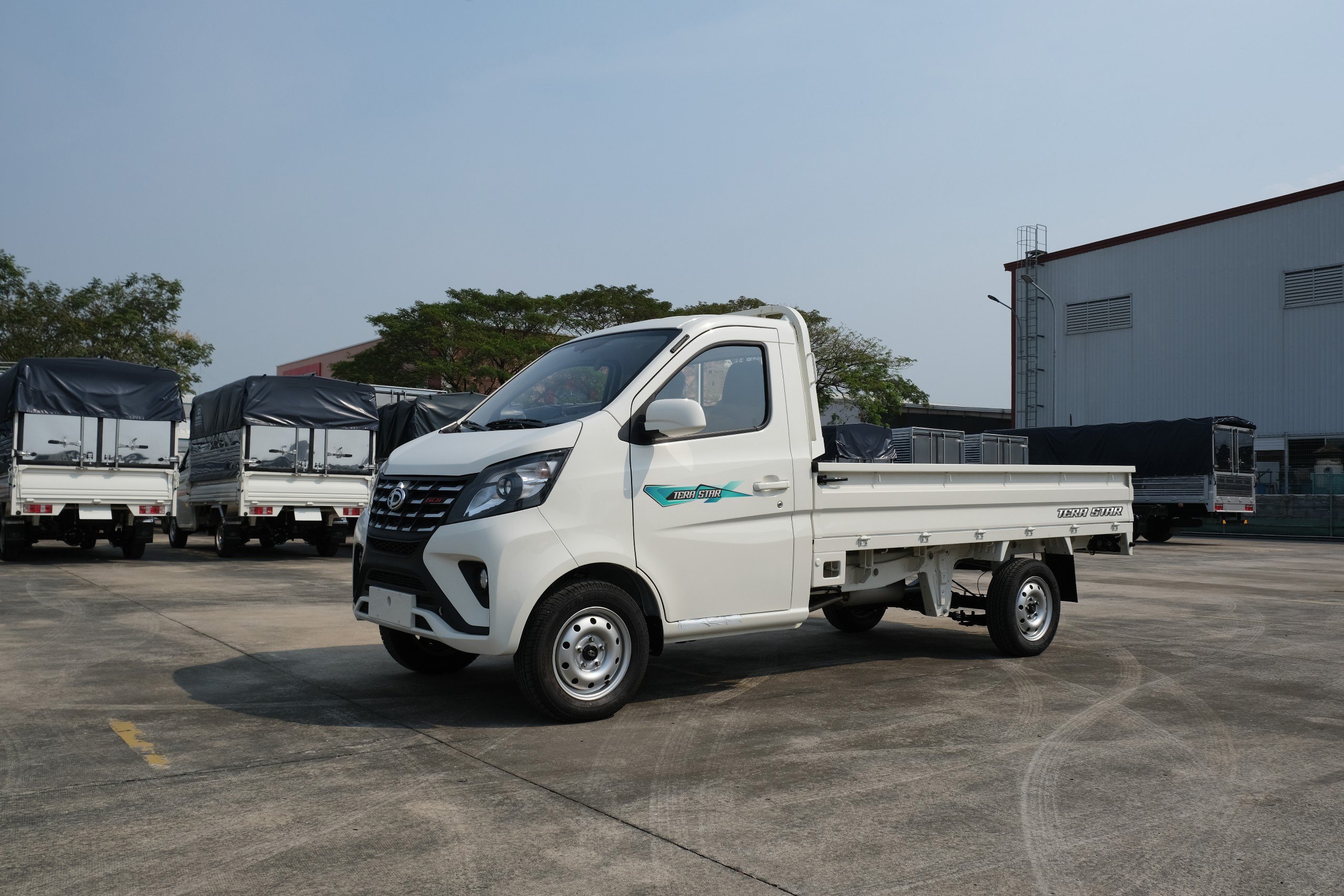 Trong tháng 4/2024, Daehan Motors tặng 1.000 chỉ vàng cho những khách ...