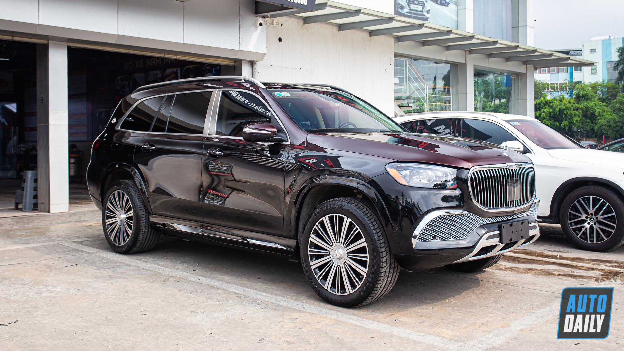 Mercedes-Benz GLS 450 biến thành GLS 600 Maybach chỉ với hơn 1,3 tỷ đồng