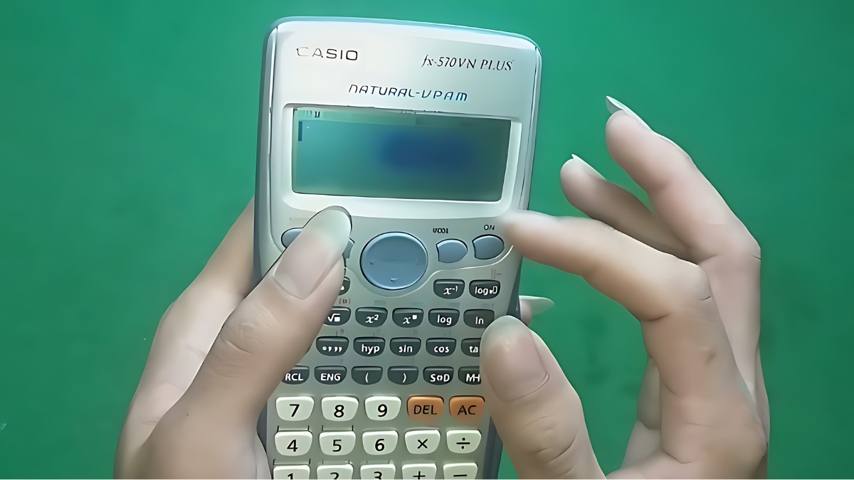 Cách thay pin cho máy tính Casio một cách nhanh chóng và đơn giản nhất