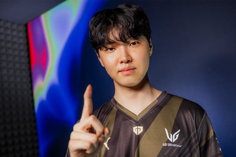 LMHT: Chovy một lần nữa đưa ra thách thức đối với BLG