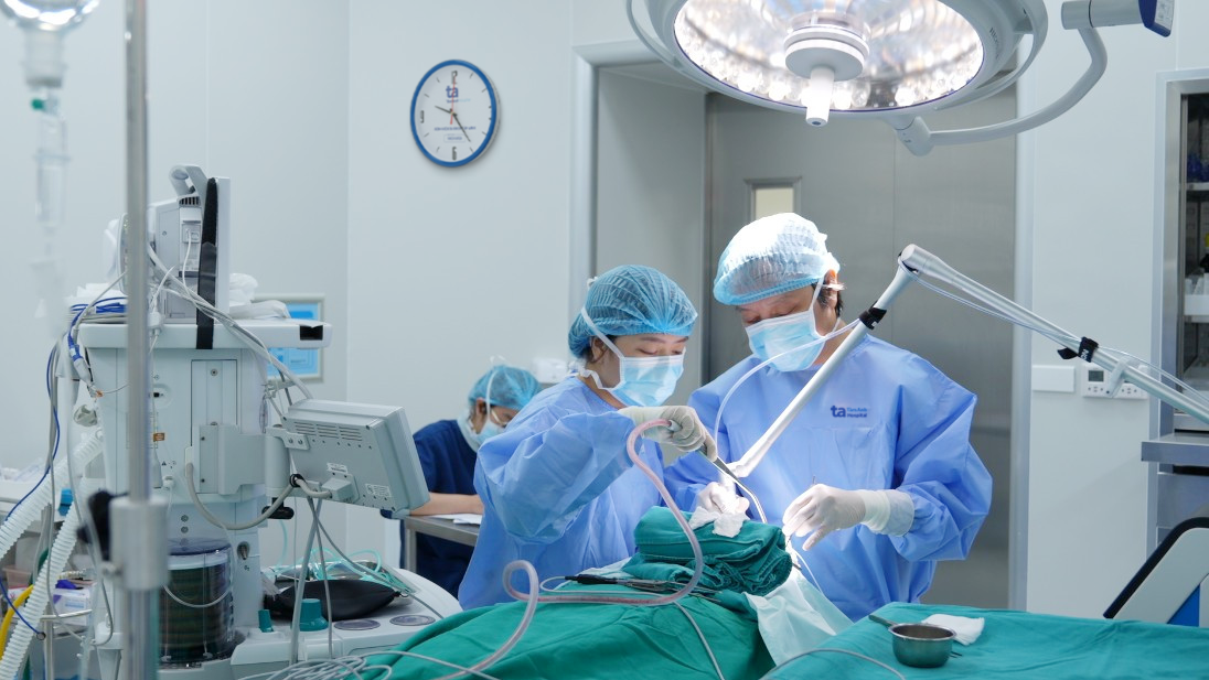 Sùi mào gà ở cổ họng