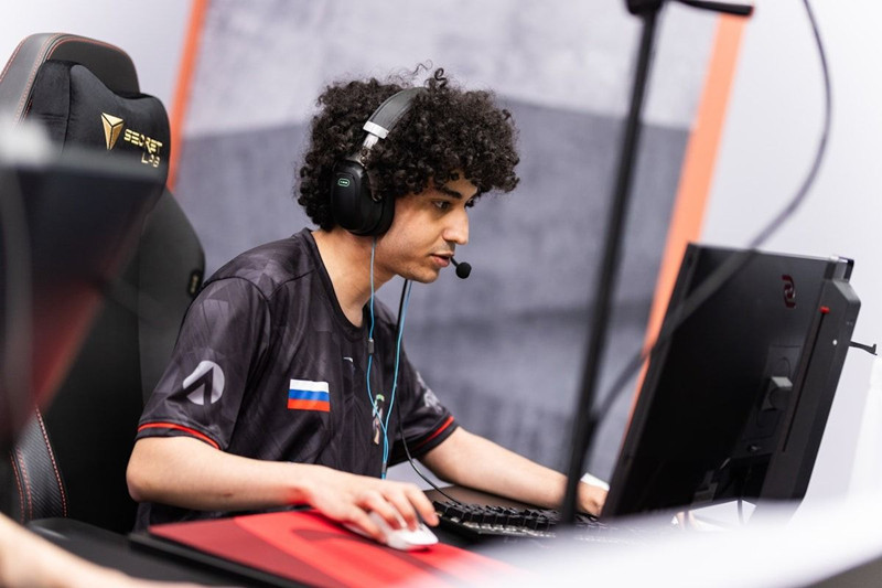 Một game thủ trong Counter Strike 2 bị trục xuất khỏi giải đấu vĩnh ...