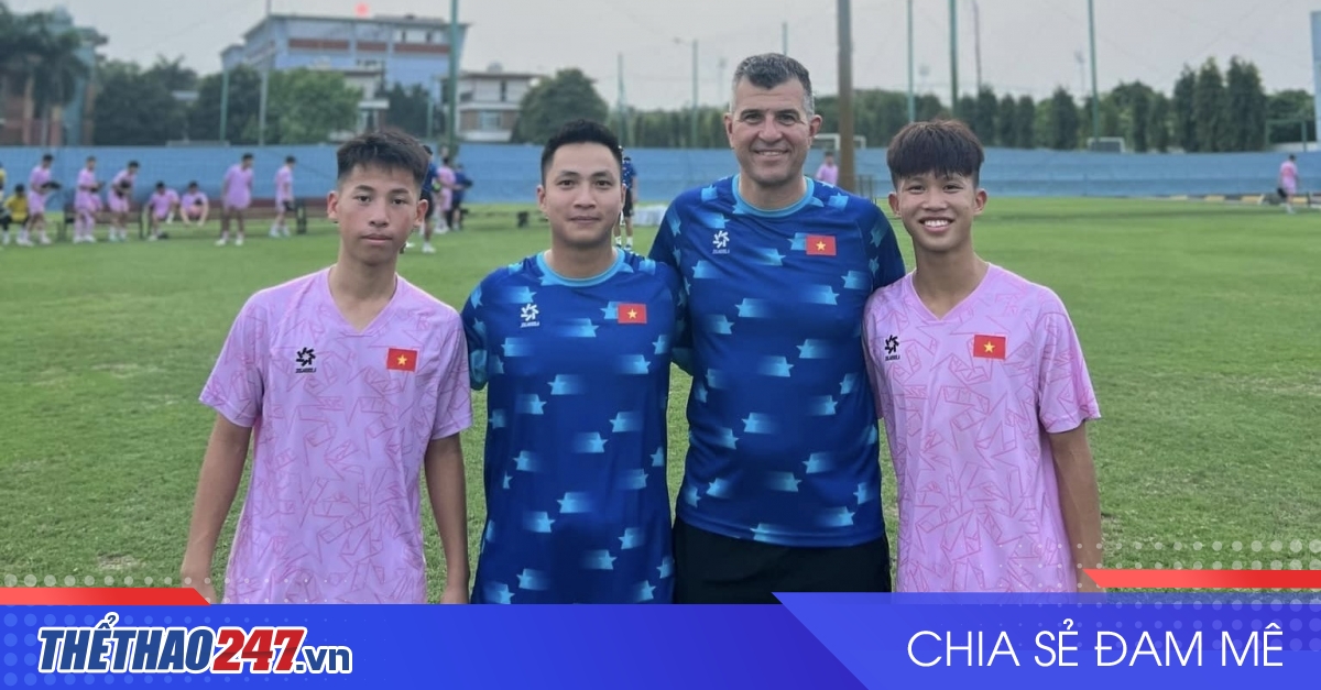 HLV mới của Đội tuyển Brazil giúp Đội tuyển Việt Nam giành được chức vô ...