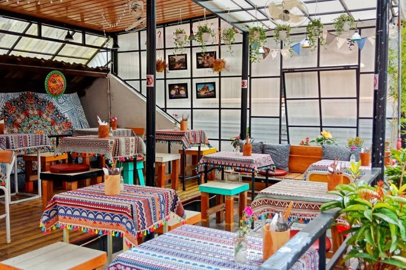 Top 16 Most Beautiful Cafes in Hue for a Relaxing Experience - Mytour.vn