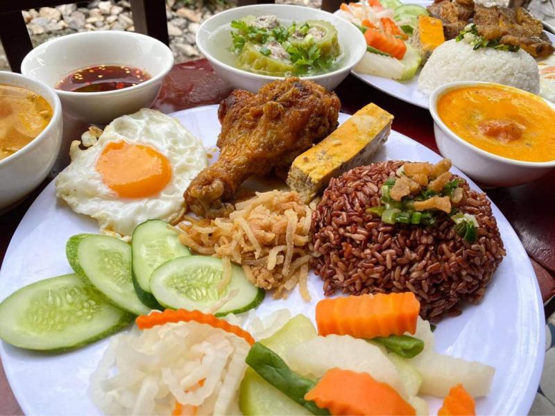 Top 8 Best Broken Rice Restaurants in Thanh Xuan District, Hanoi ...