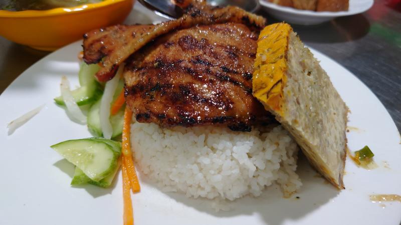 Top 7 Best Broken Rice Restaurants in District 11, HCMC - Mytour.vn