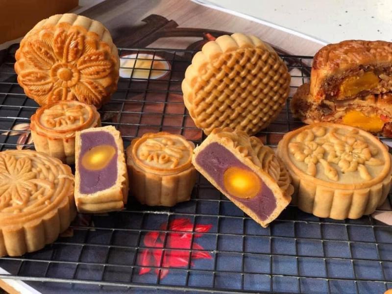 Top 5 Best Places to Buy Delicious Mooncakes in Binh Phuoc - Mytour.vn