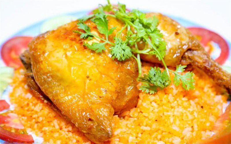 Top 12 Best Crispy Fried Chicken Rice in Saigon - Mytour.vn