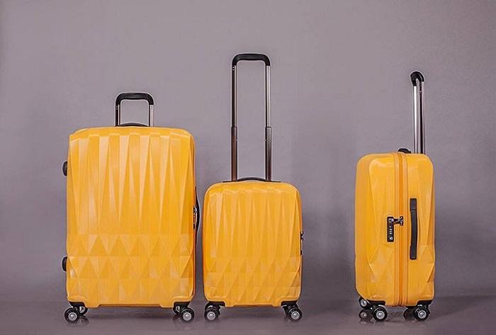 Top 12 Expert Tips for Choosing the Best Suitcase - Mytour.vn