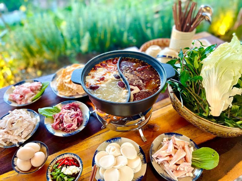 Top 8 Best Hot Pot Restaurants with Dual Pots in Can Tho - Mytour.vn