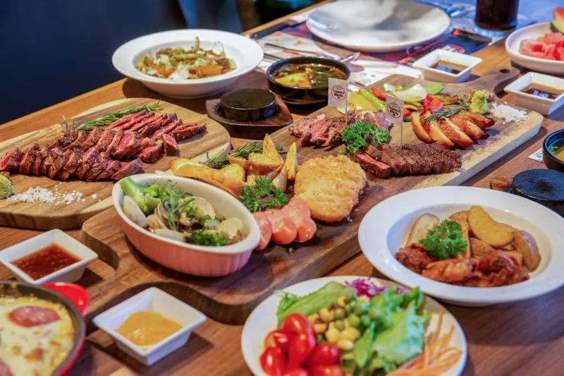 Top 8 Most Popular and Delicious Restaurants at Aeon Mall Tan Phu, Ho ...