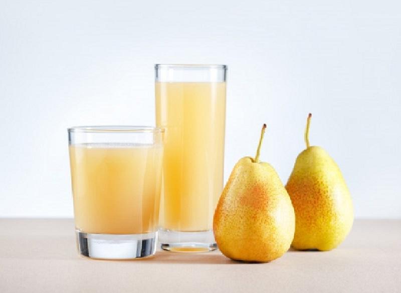 Discover 10 refreshing and simple ways to make pear juice at home ...