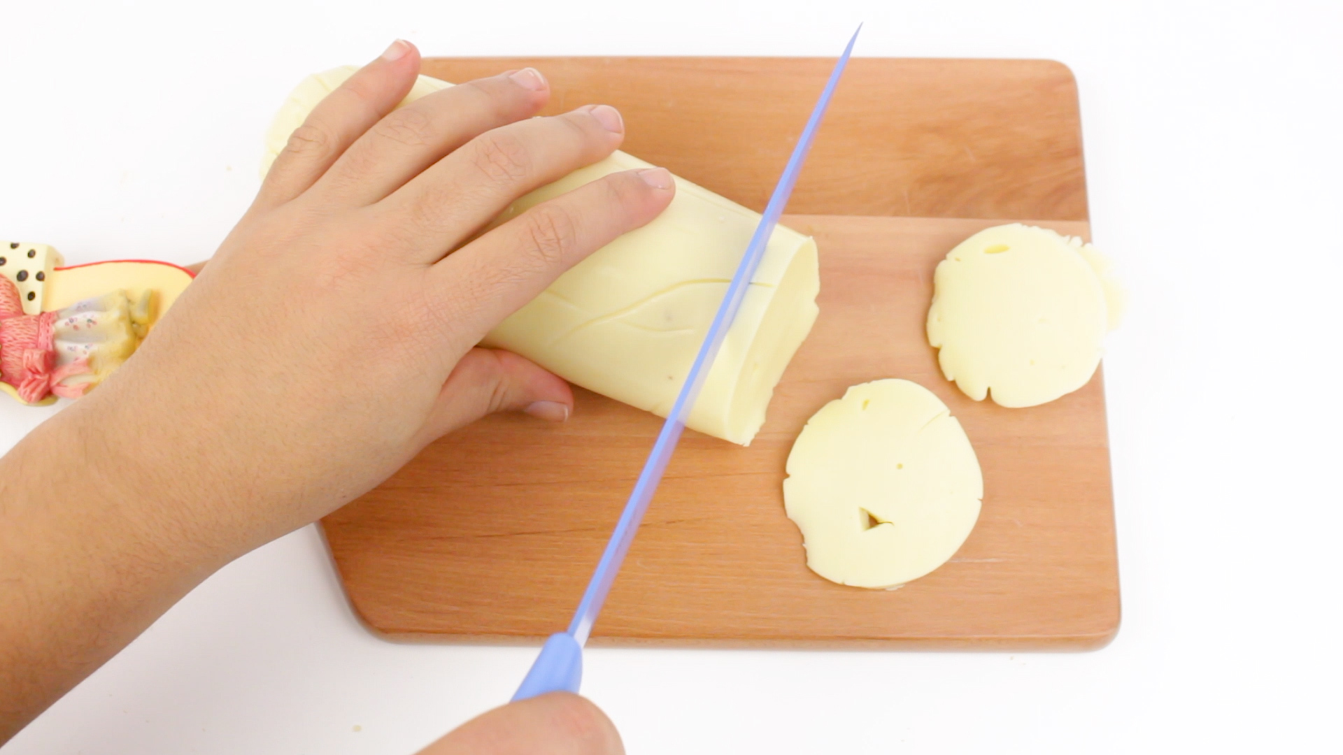 Tips for Perfectly Slicing Cheese