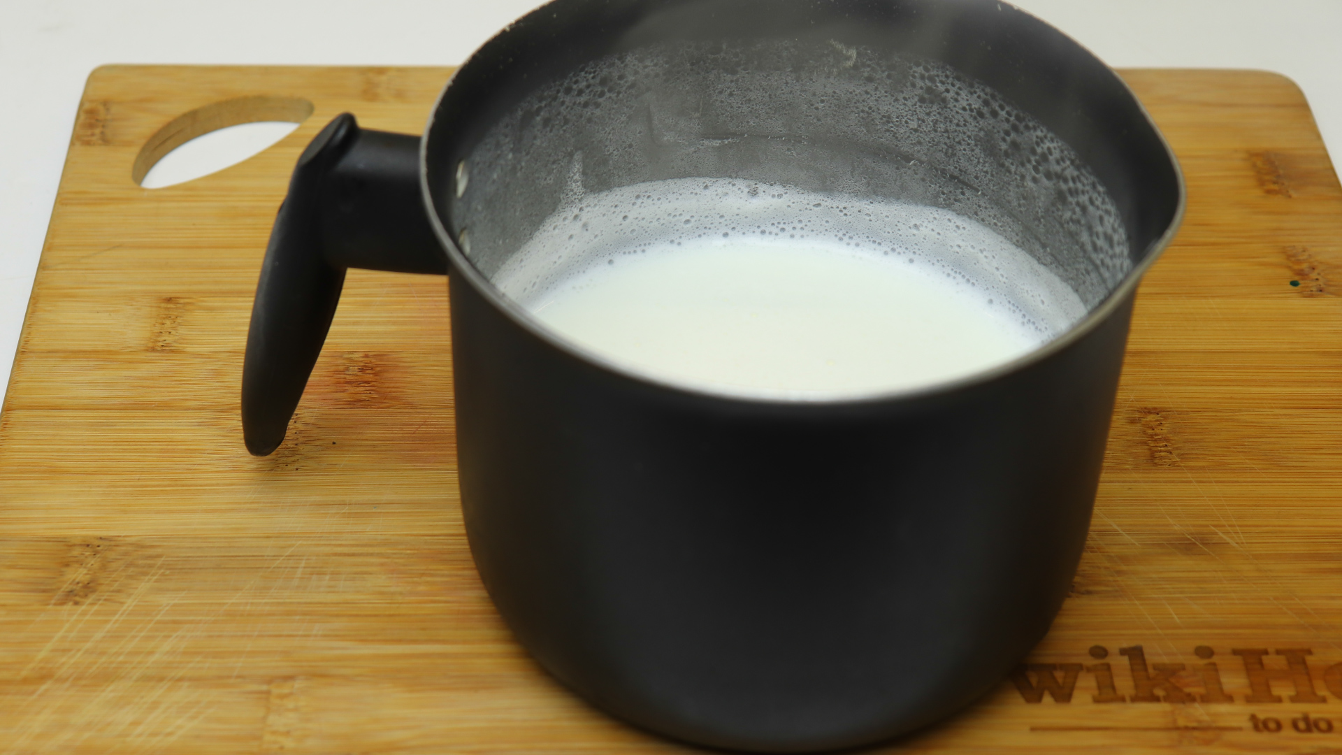 How to Heat Milk: 13 Steps (with Pictures) – Mytour