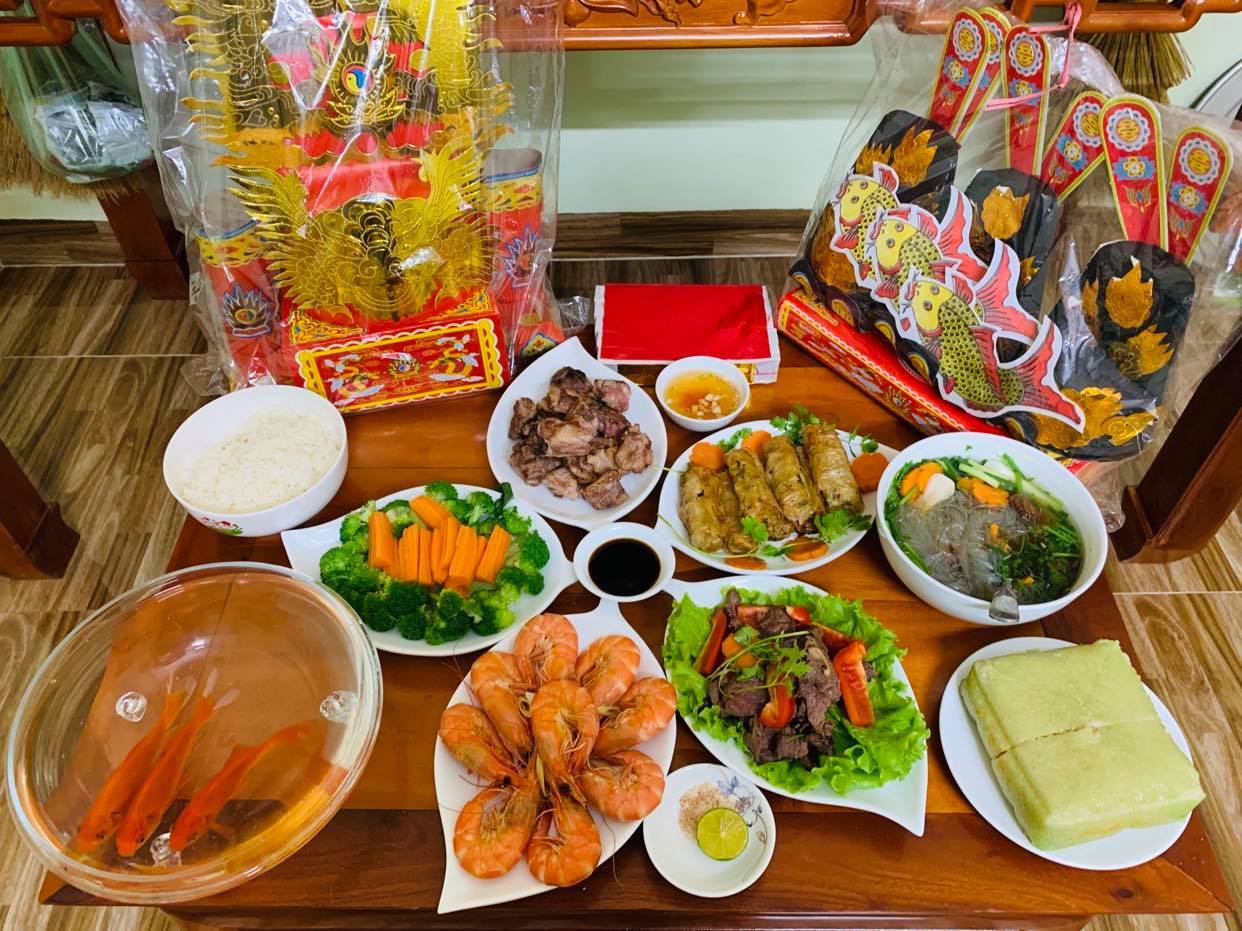 The Ritual of Worshiping the Kitchen Gods on the 23rd of Tet: A ...