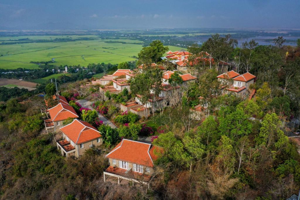 5 ideal autumn resorts for a perfect getaway