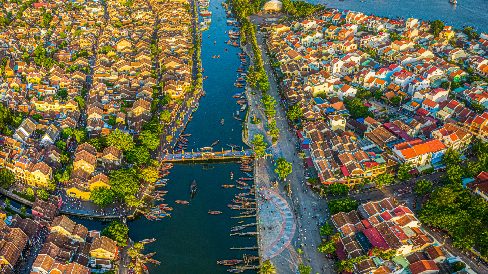 The Hoai River in Hoi An - A gentle brushstroke in the heart of the ...