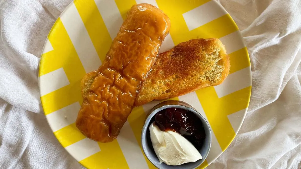 Transform Your Stale Doughnuts by Frying Them in Salted Butter | Mytour