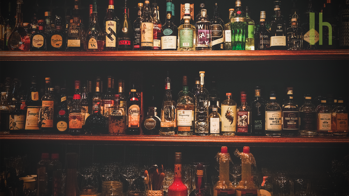 What is the Shelf Life of Liquor Once the Bottle is Opened? | Mytour