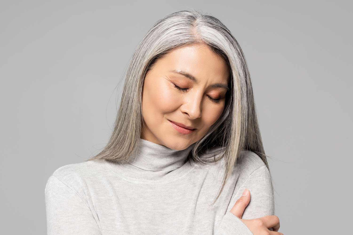 Is it possible to prevent your hair from turning gray? Experts weigh in ...