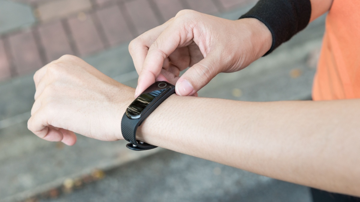 Here’s how to stop your watch band from causing skin irritation | Mytour