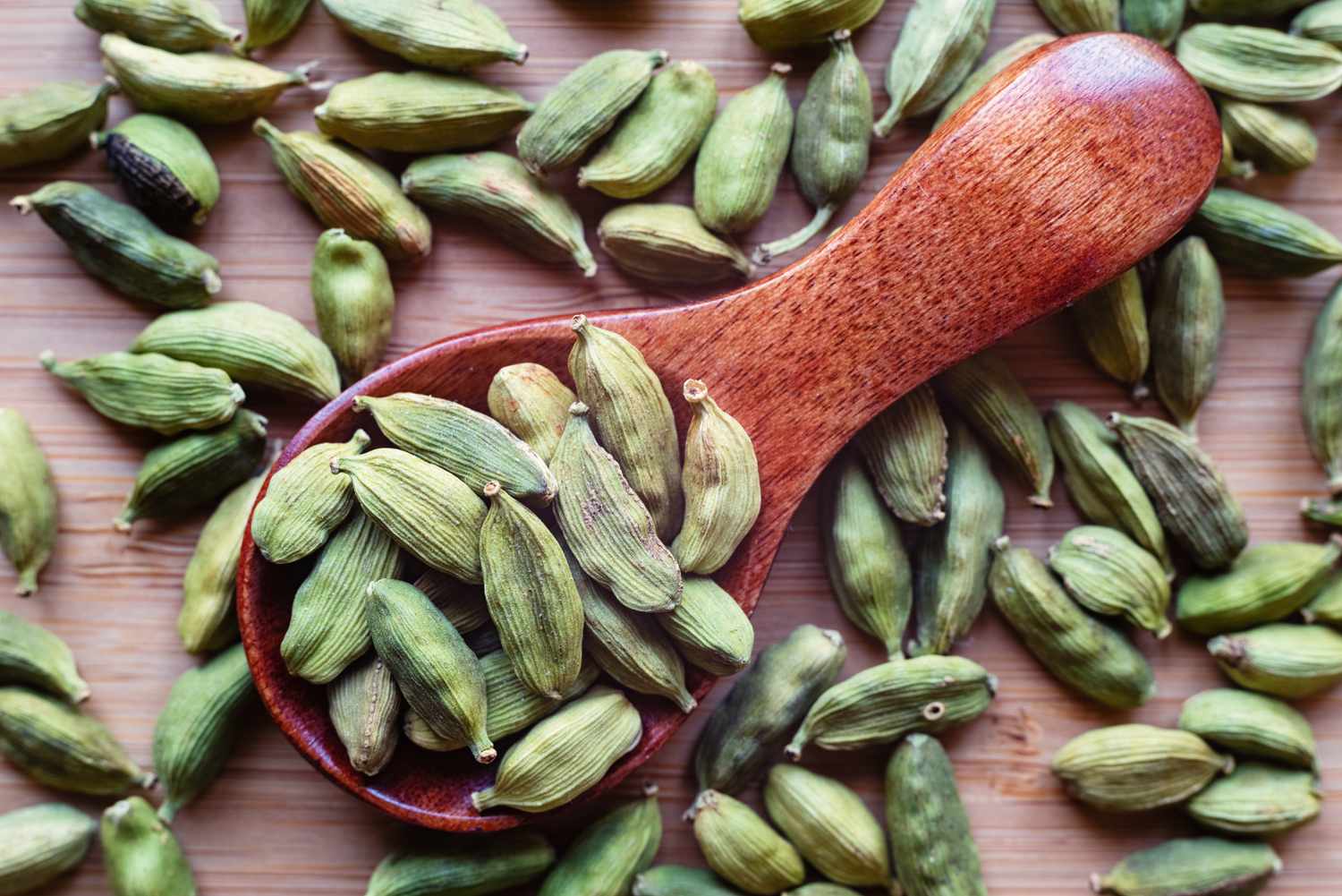 Exploring Cardamom: A Comprehensive Guide to Its Uses in Cooking