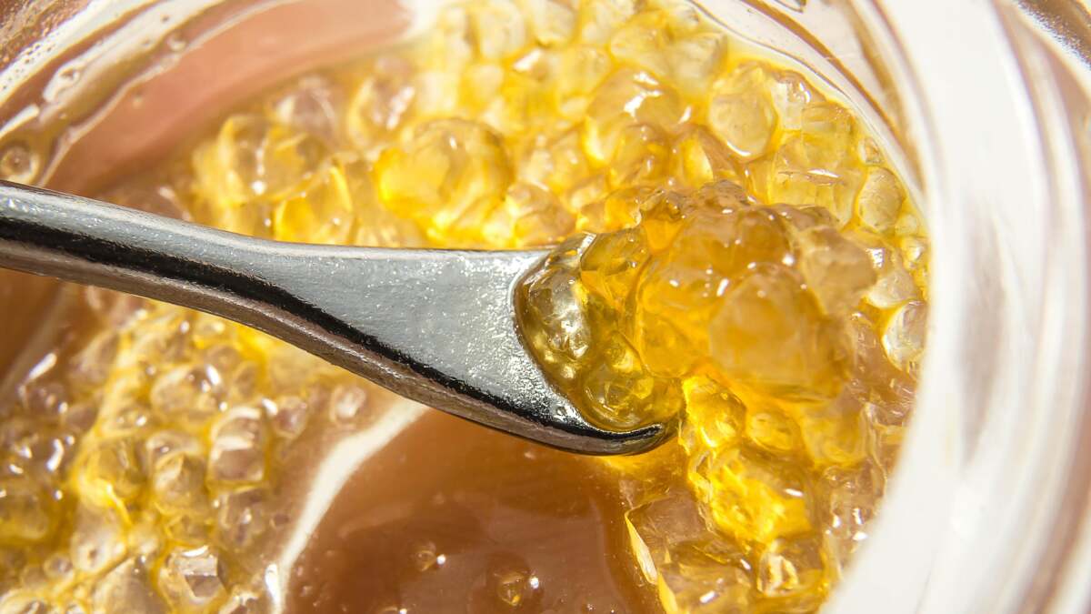 The Essential Guide to Dabbing Weed (With One Key Warning) | Mytour