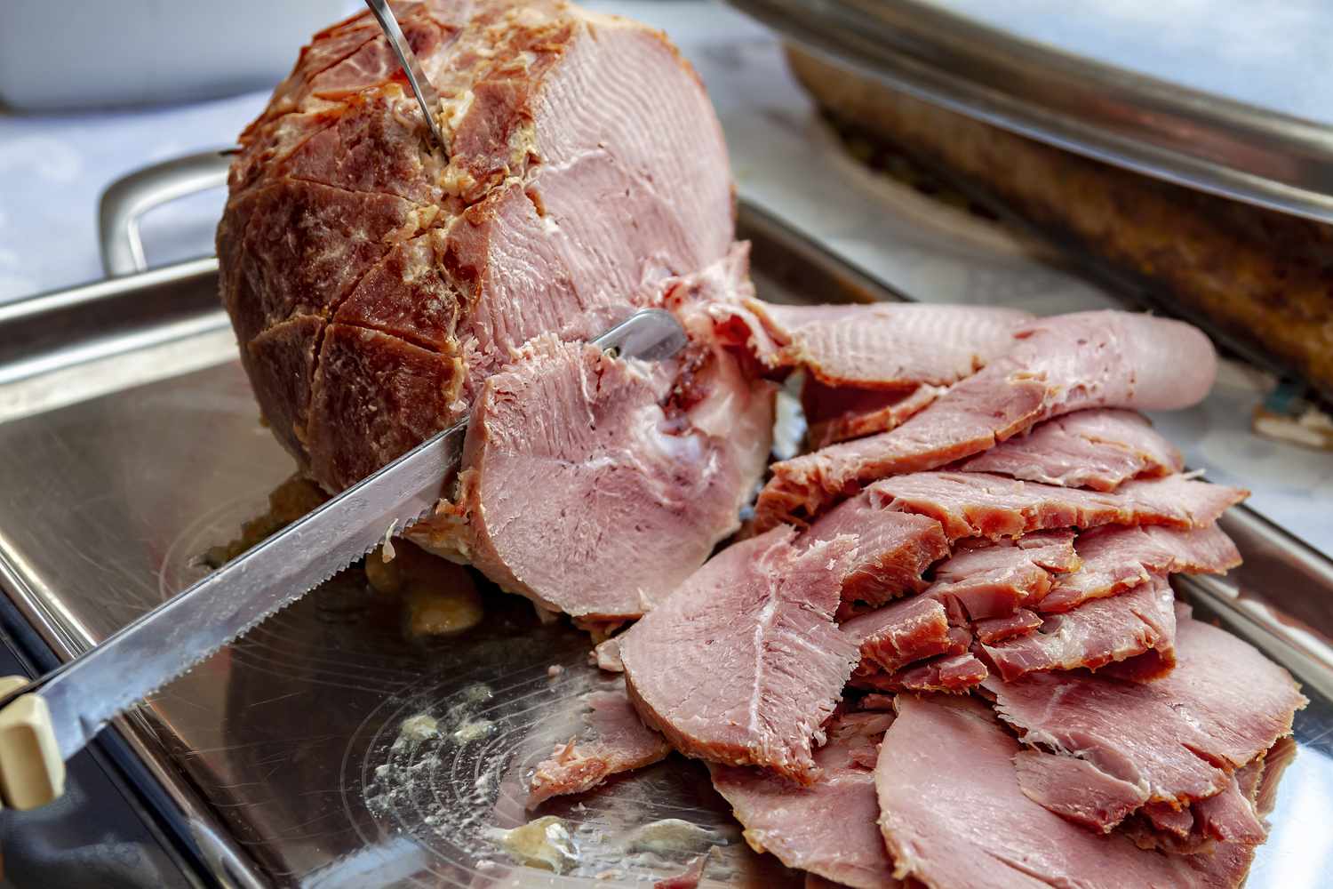 Master the art of cooking any type of ham to achieve tender, flavorful ...