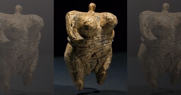 Exploring the World's Ten Oldest Sculptures - Mytour