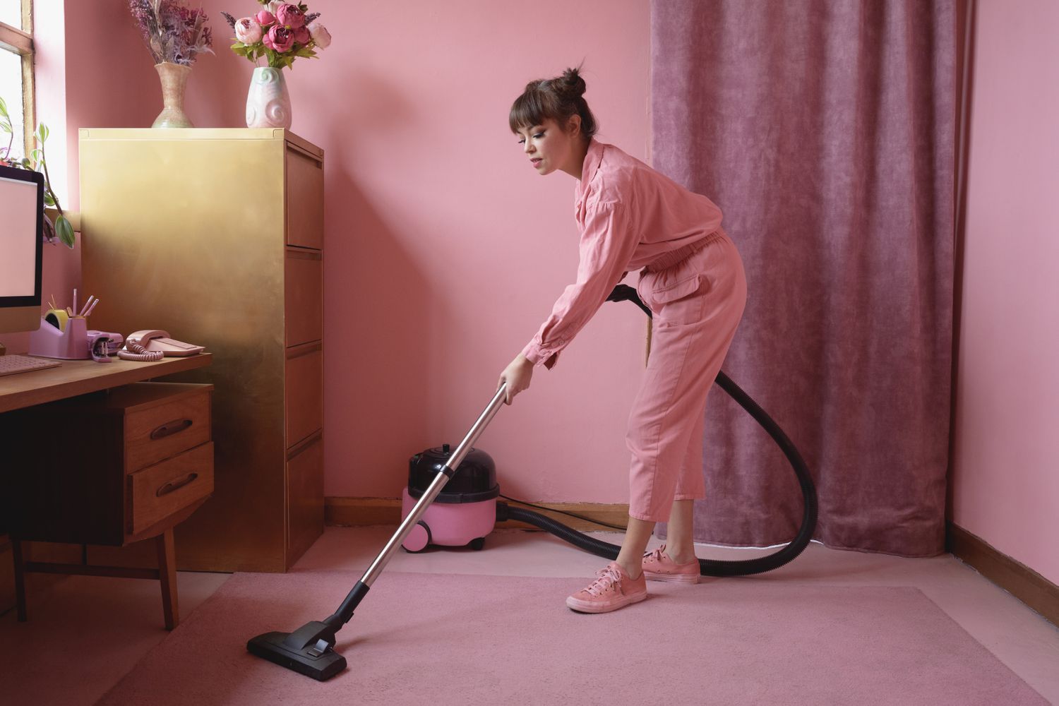 6 Common Vacuuming Errors That Could Be Harming Your Vacuum Cleaner