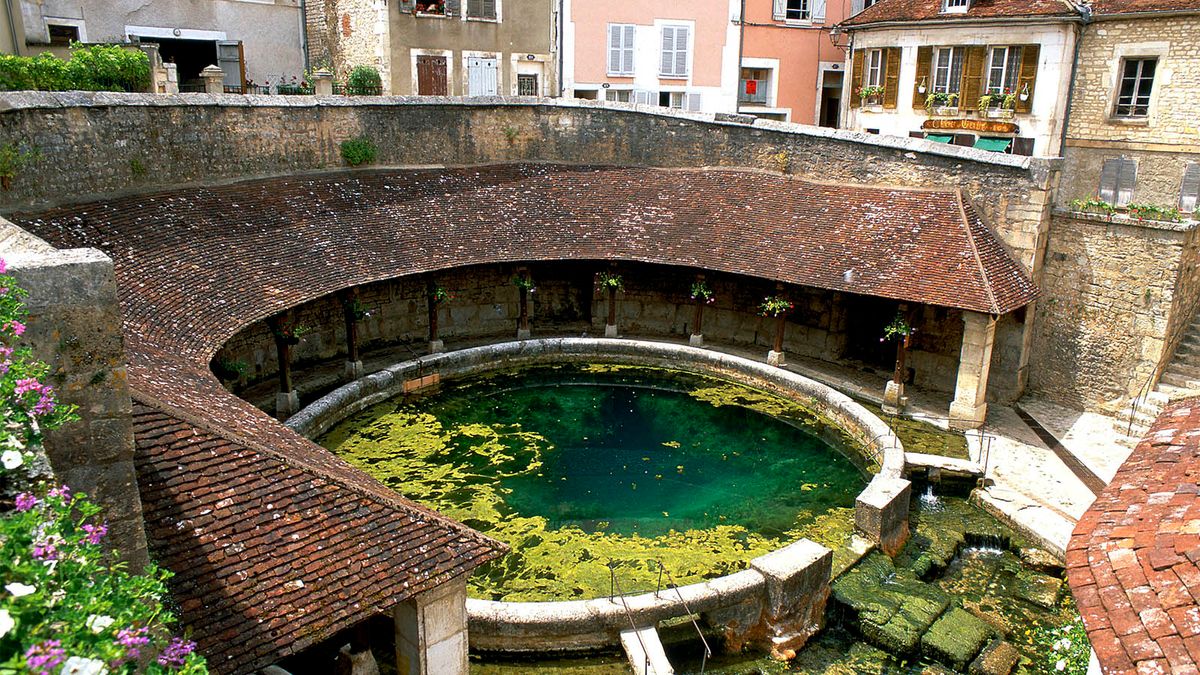 The enigmatic Fosse Dionne spring in France continues to withhold its ...