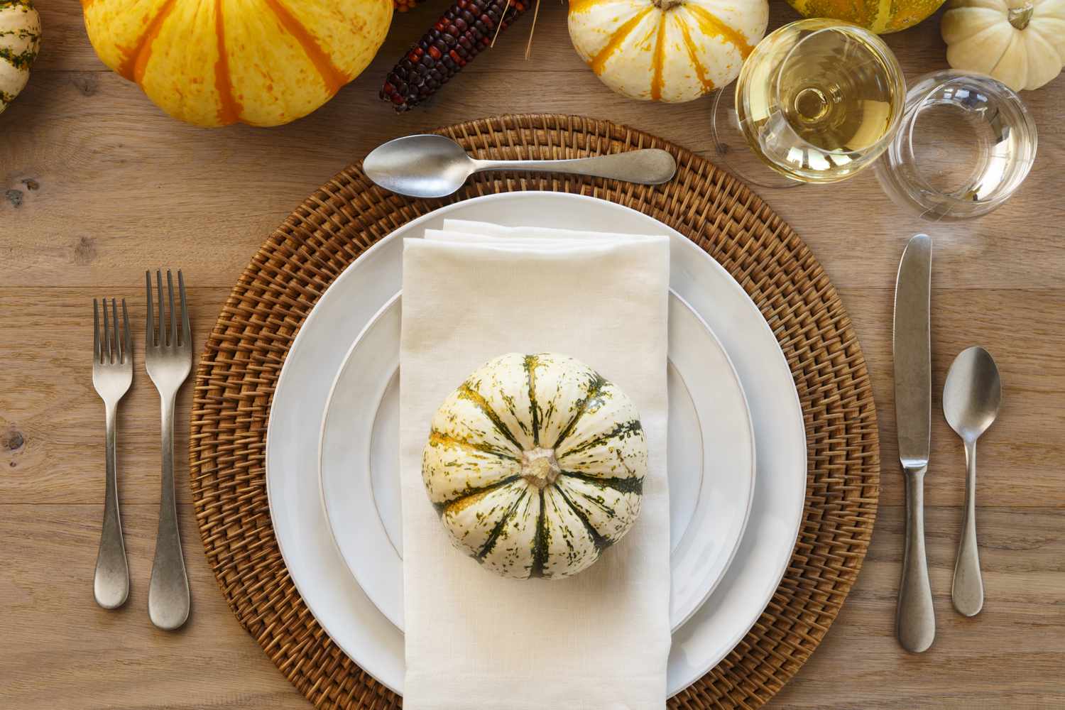 Master the art of table setting, whether it's for a simple meal, a laid ...