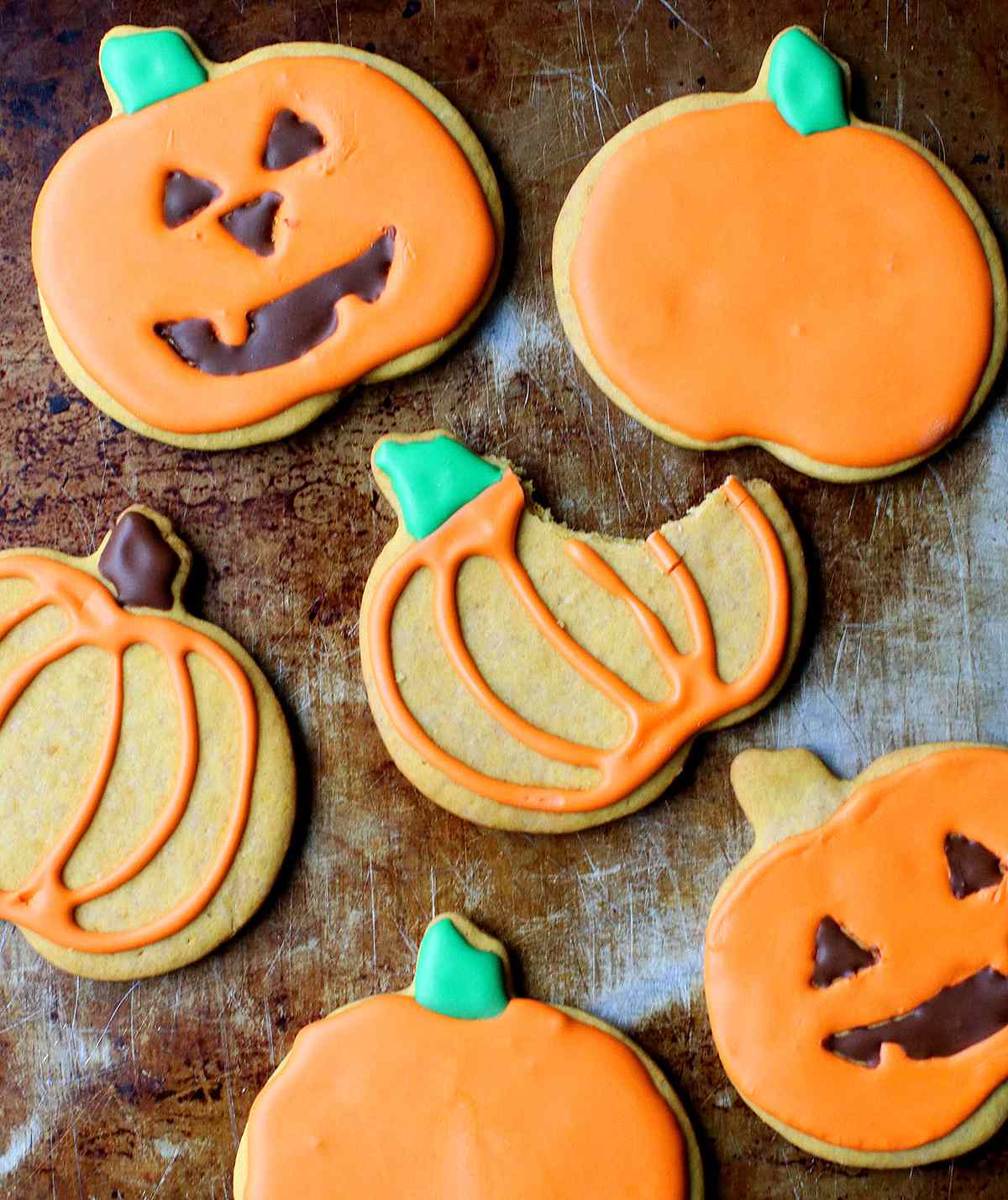 Pumpkin-Shaped Sugar Cookies Recipe