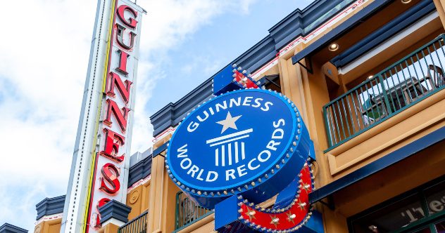 10 Most Absurd World Records - Mytour