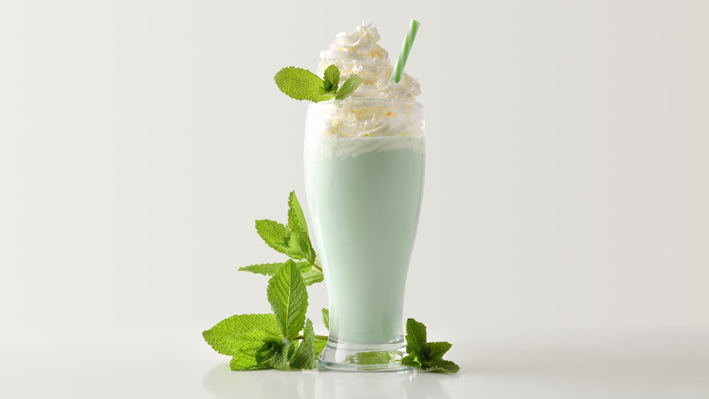 Creating Your Own Shamrock Shake at Home Is Simple—and Only Needs Four ...