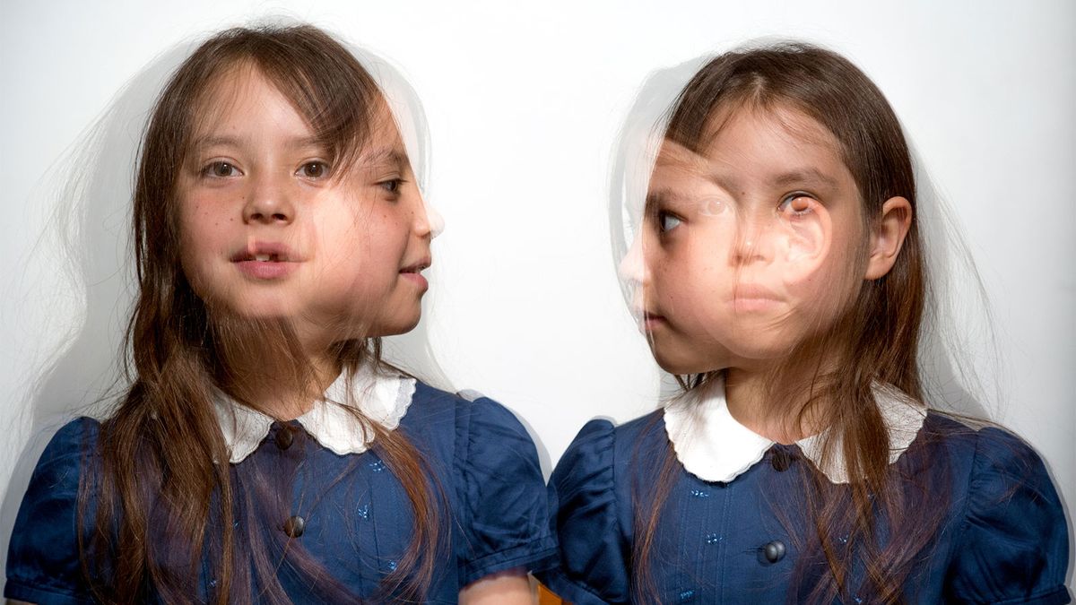 Is There Truth Behind Doppelgangers? The Odds Are 1 in a Trillion ...
