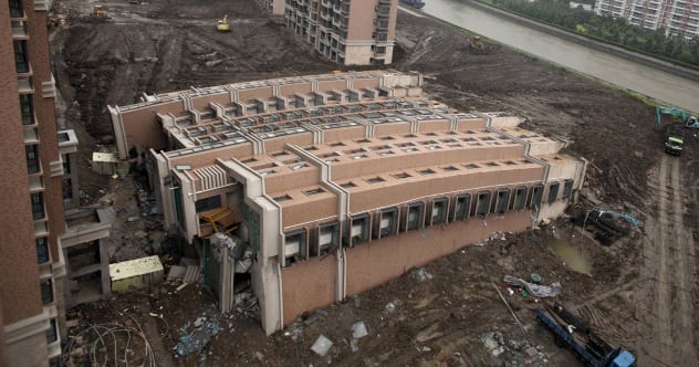 10 Disasters Triggered by Construction Failures - Mytour