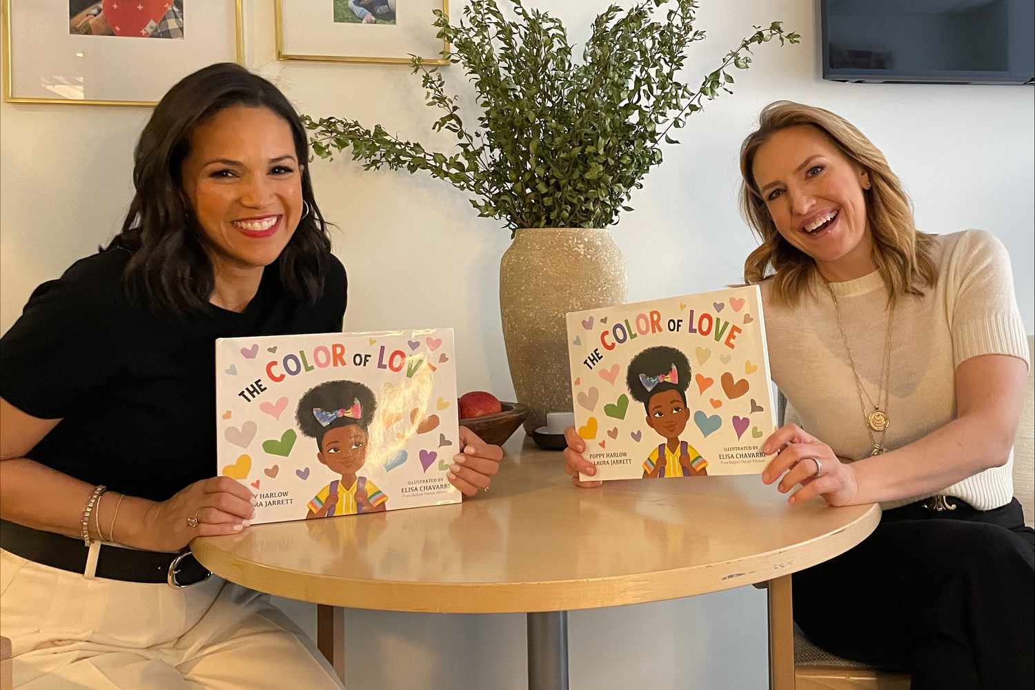9 Essential Summer Picks by Laura Jarrett and Poppy Harlow