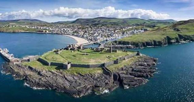 10 Surprising Facts About the Isle of Man - Mytour