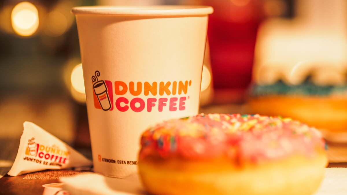 How to Score a Free Dunkin' Donut Every Wednesday Until April 21 | Mytour